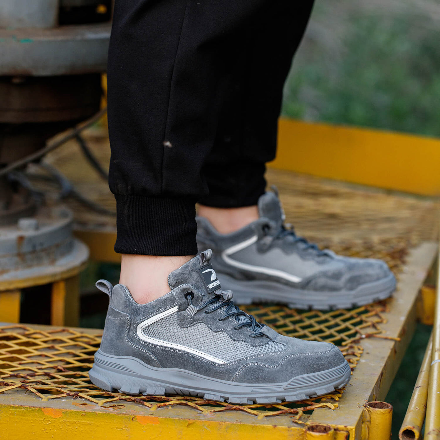 Composite Toe Shoes – Maven Safety Shoes